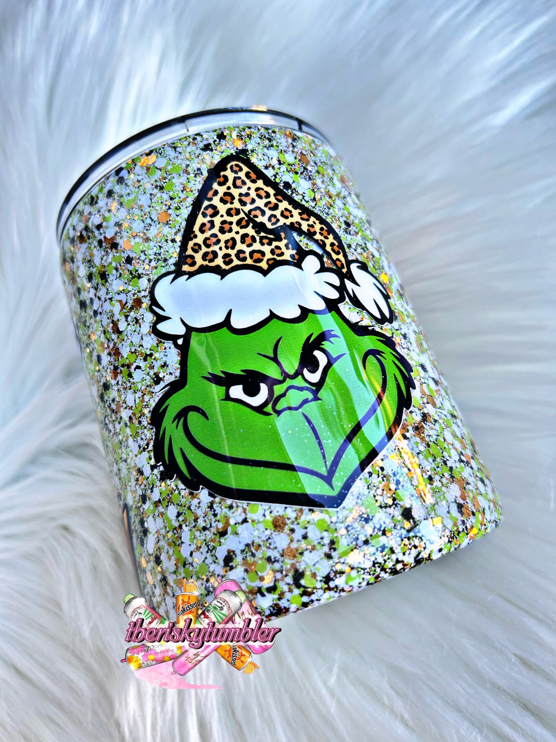 Bougie Grinch Shorty | The Risky Tumbler
